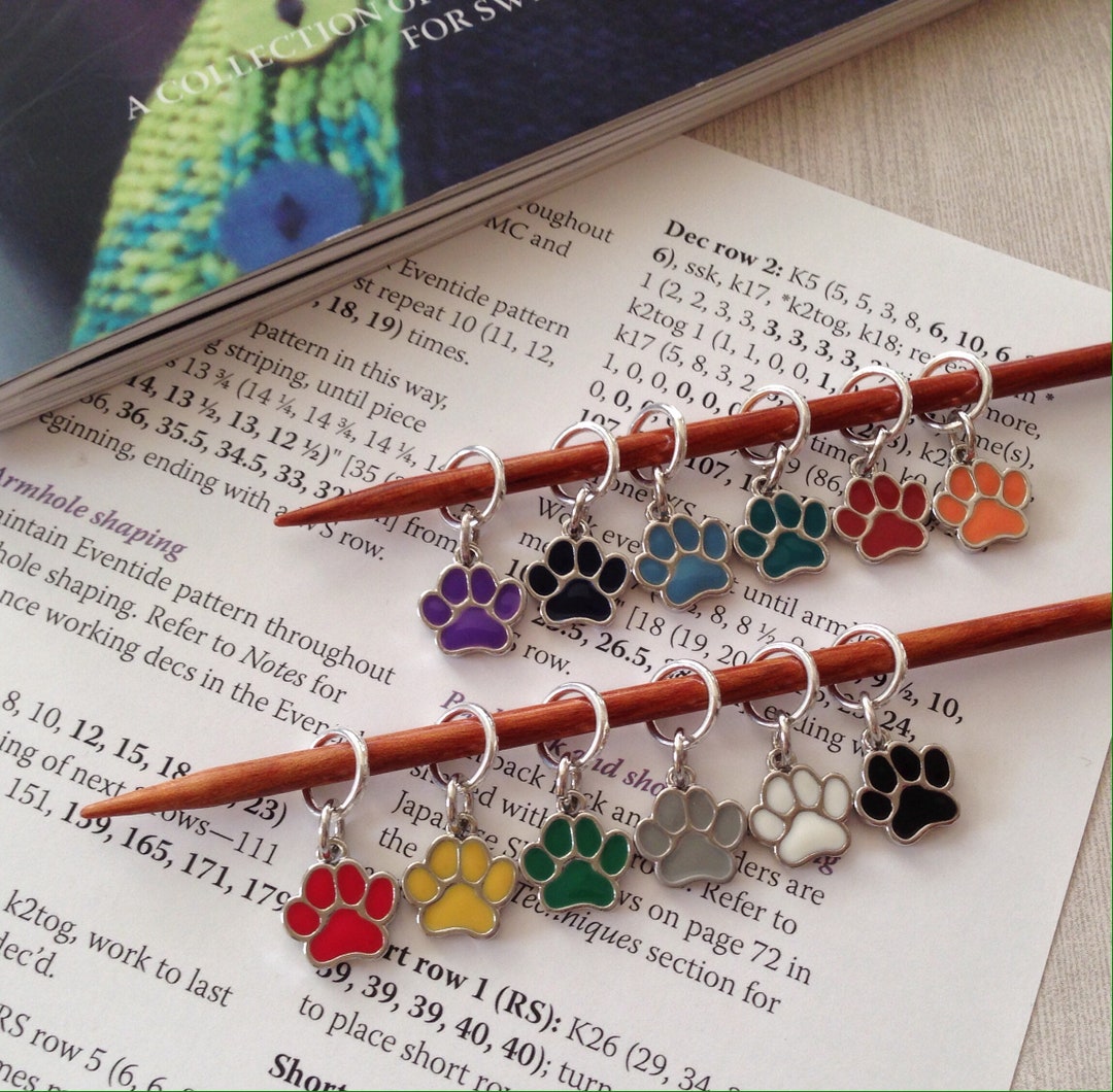 Dog Paw, Cat Paw Stitch Marker Set, 12 Snag Free Animal Paw Rainbow ...