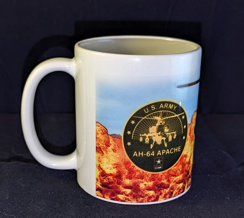 US Army AH-64 Apache Attack Helicopter Illustrated Black Glossy Mug ...