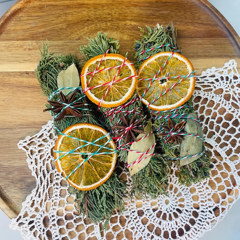 Yule Smudge Gift Bundle - 60+ Gift Ideas for 2025