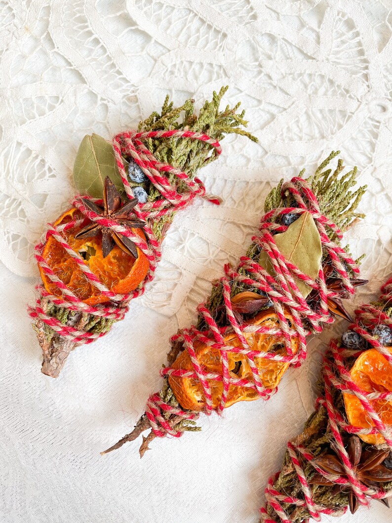 Yule Tide Cedar Juniper Orange Basil Smudge Stick | Etsy