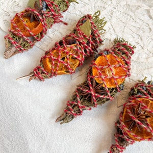 Yule Tide Cedar, Juniper, Orange, Basil, Smudge Stick - Etsy
