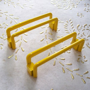 Italy Brass Handles in High Quality. Polished Yellow Handles. Iron ...