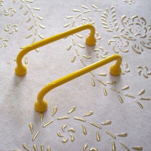 Italy Brass Handles in High Quality. Polished Yellow Handles. Iron ...