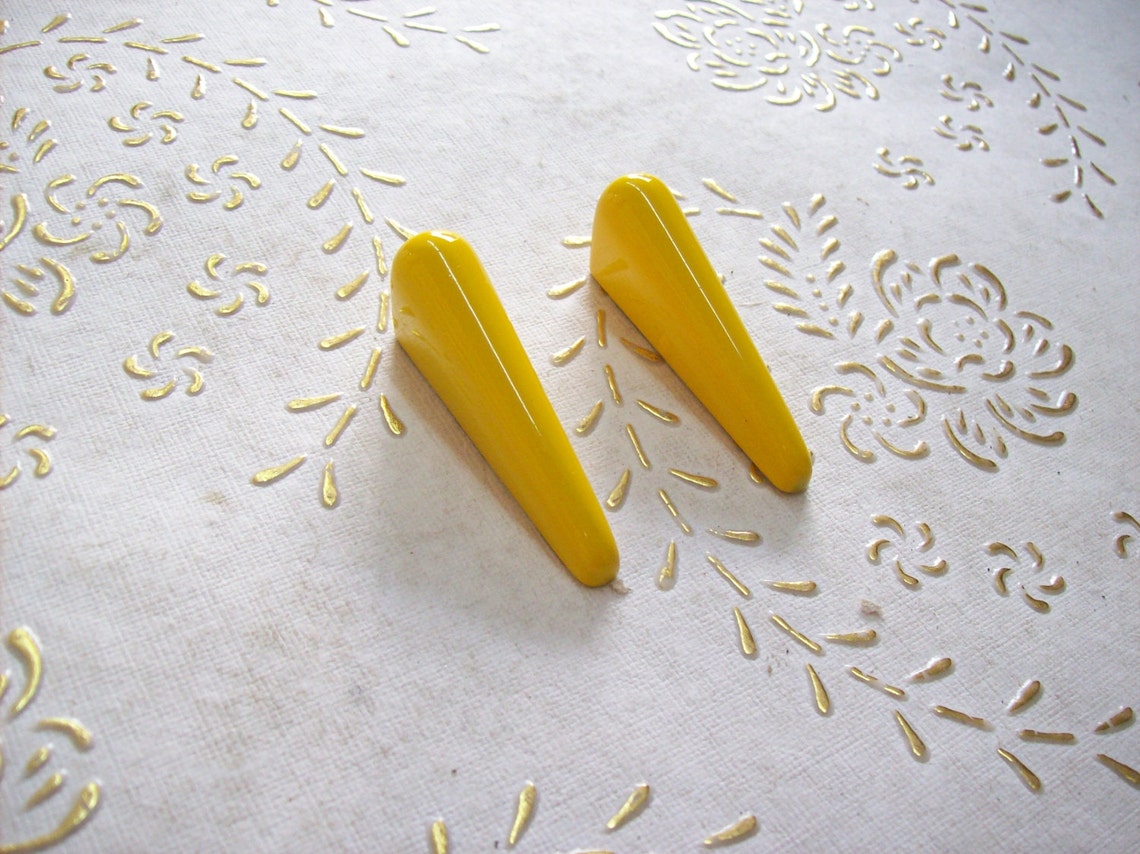 Italy Brass Handles in High Quality. Polished Yellow Handles. Iron ...
