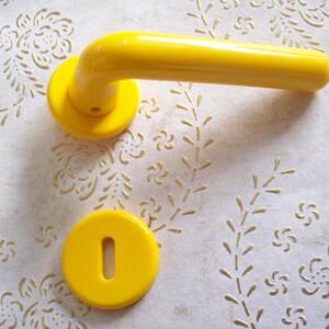 Vintage Italy Yellow Handle of Very High Quality. Yellow Handles ...