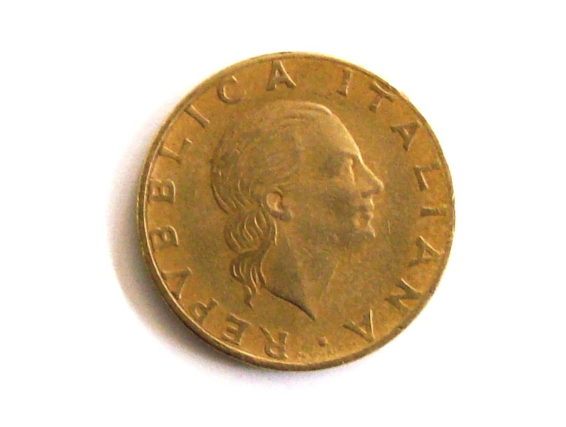 Vintage Italy 1978. Lire 200 Coin. Repubblica Italiana. Head Womanly ...