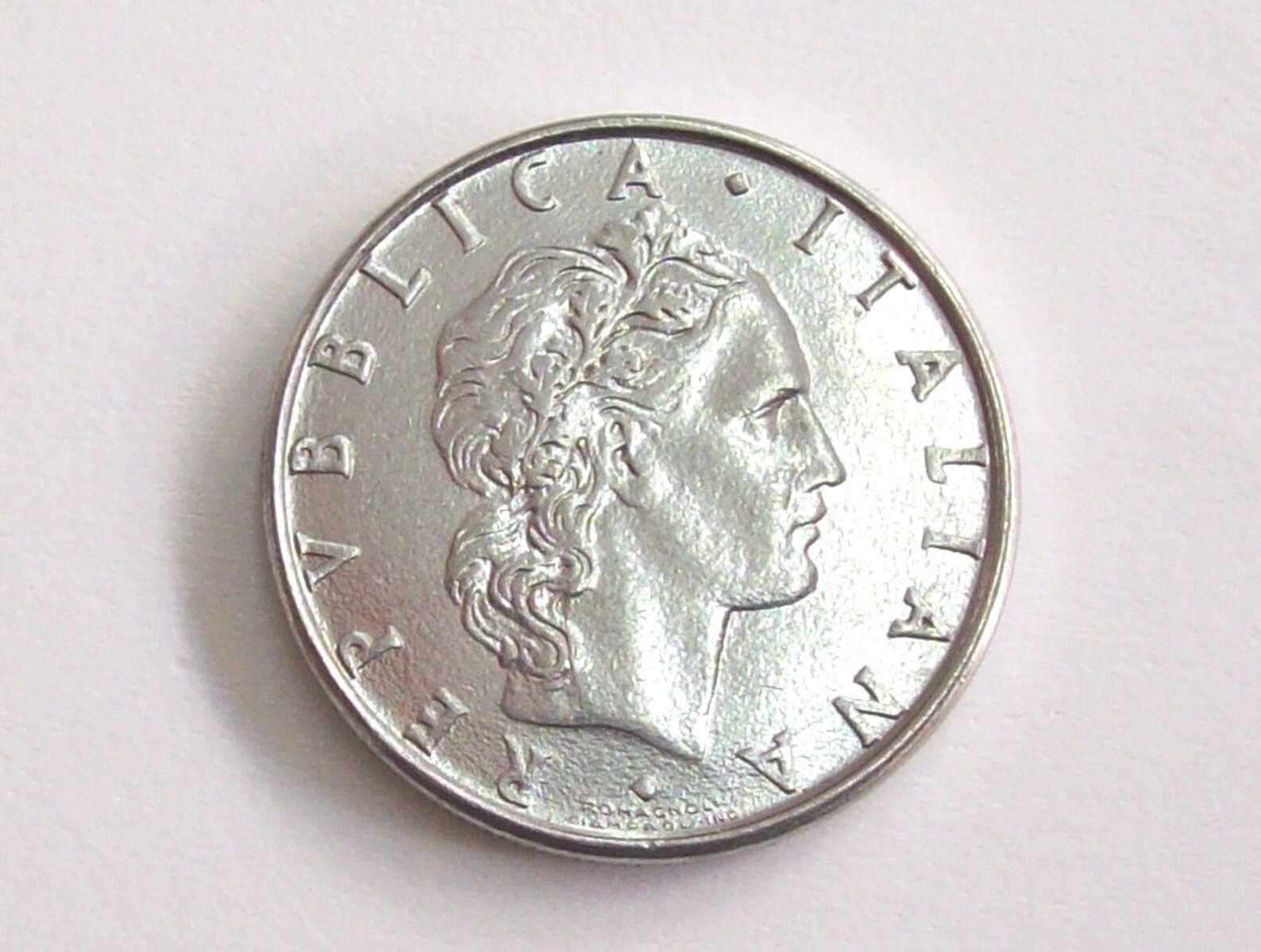Vintage Italy 1982. Lire 50 Coin. Repubblica Italiana and Vulcano ...