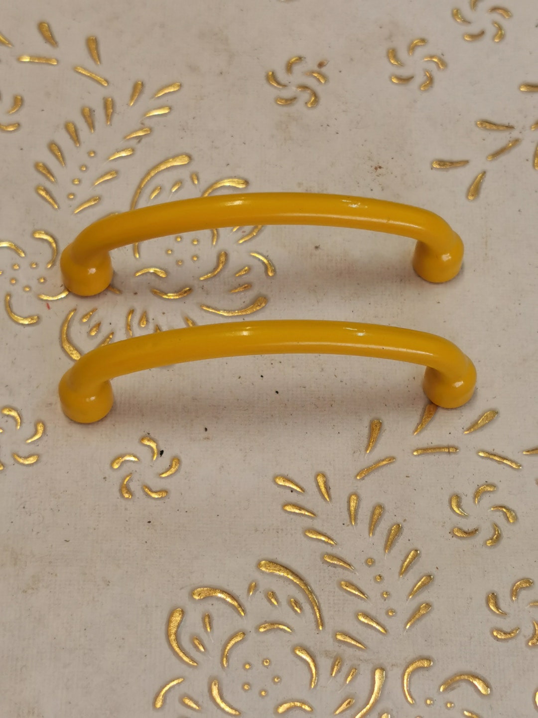 Italy Iron Handles in High Quality. Polished Yellow Handles. Iron ...