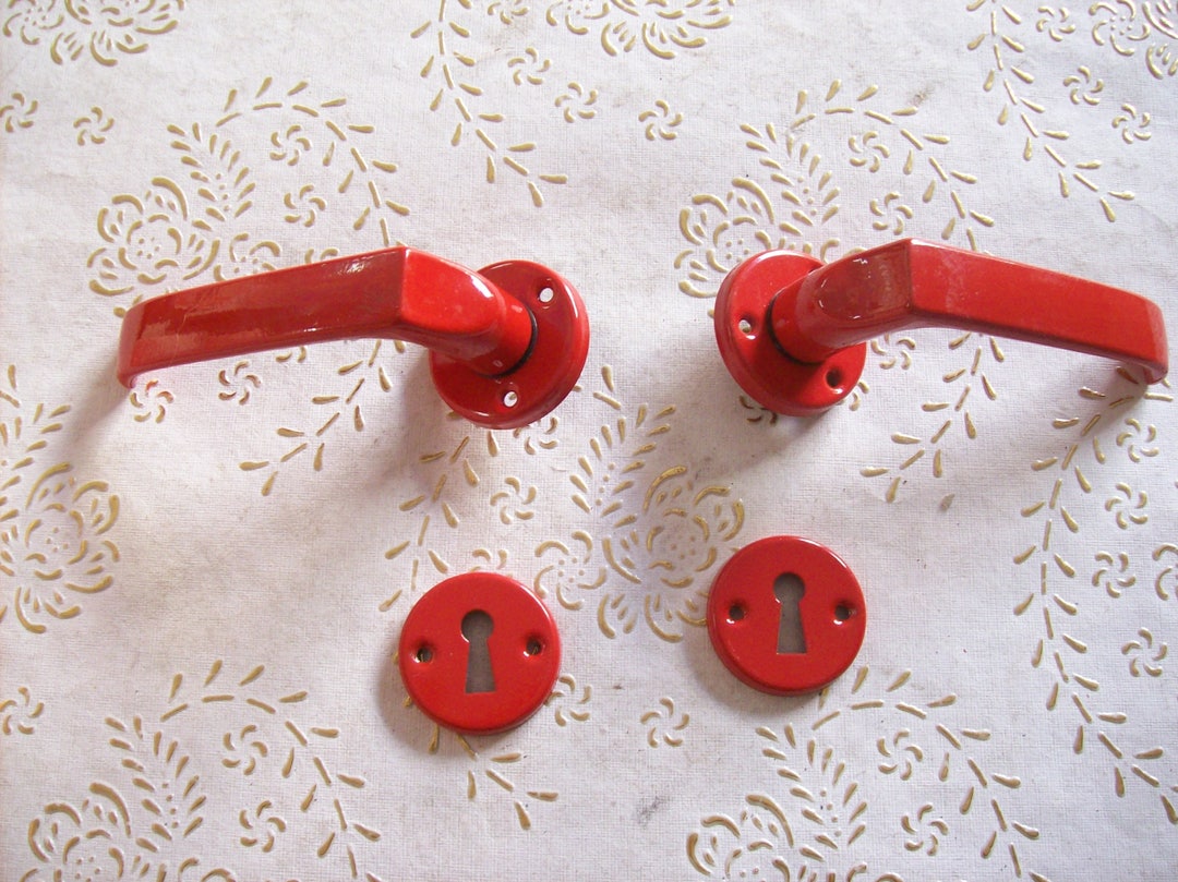 Vintage Italy Red Handle of Very High Quality. Red Handles. Italian ...