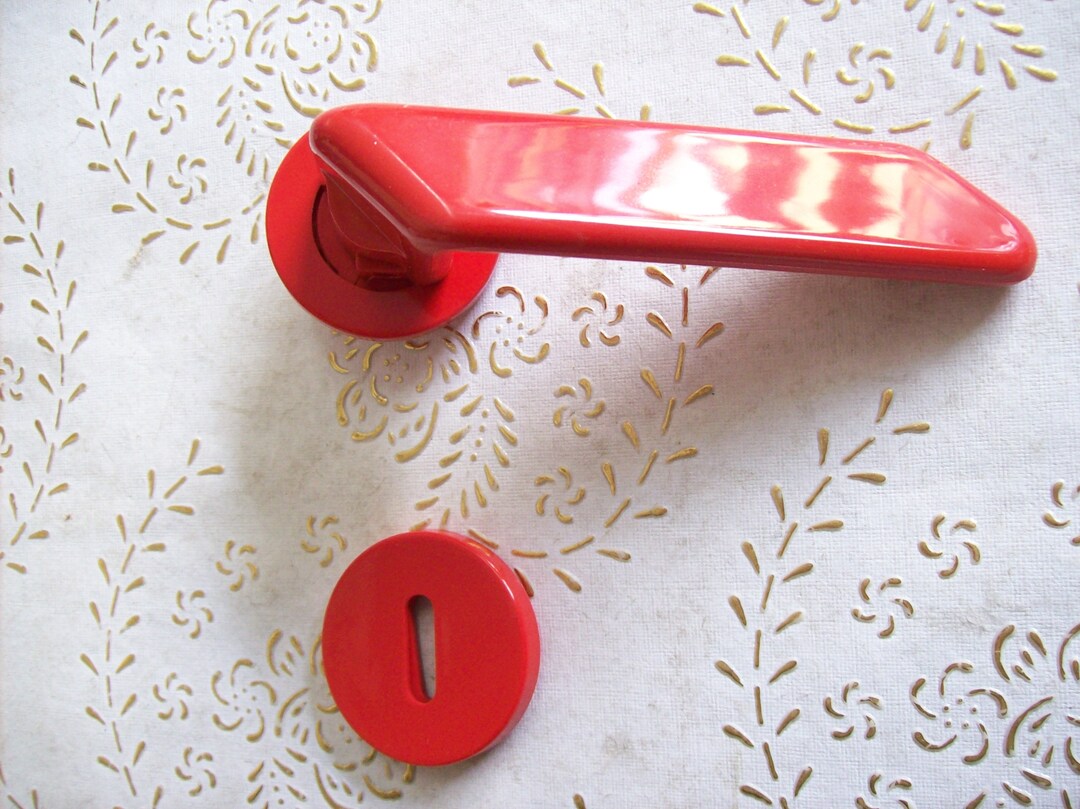 Vintage Italy Red Handle of Very High Quality. Red Handles. Italian ...