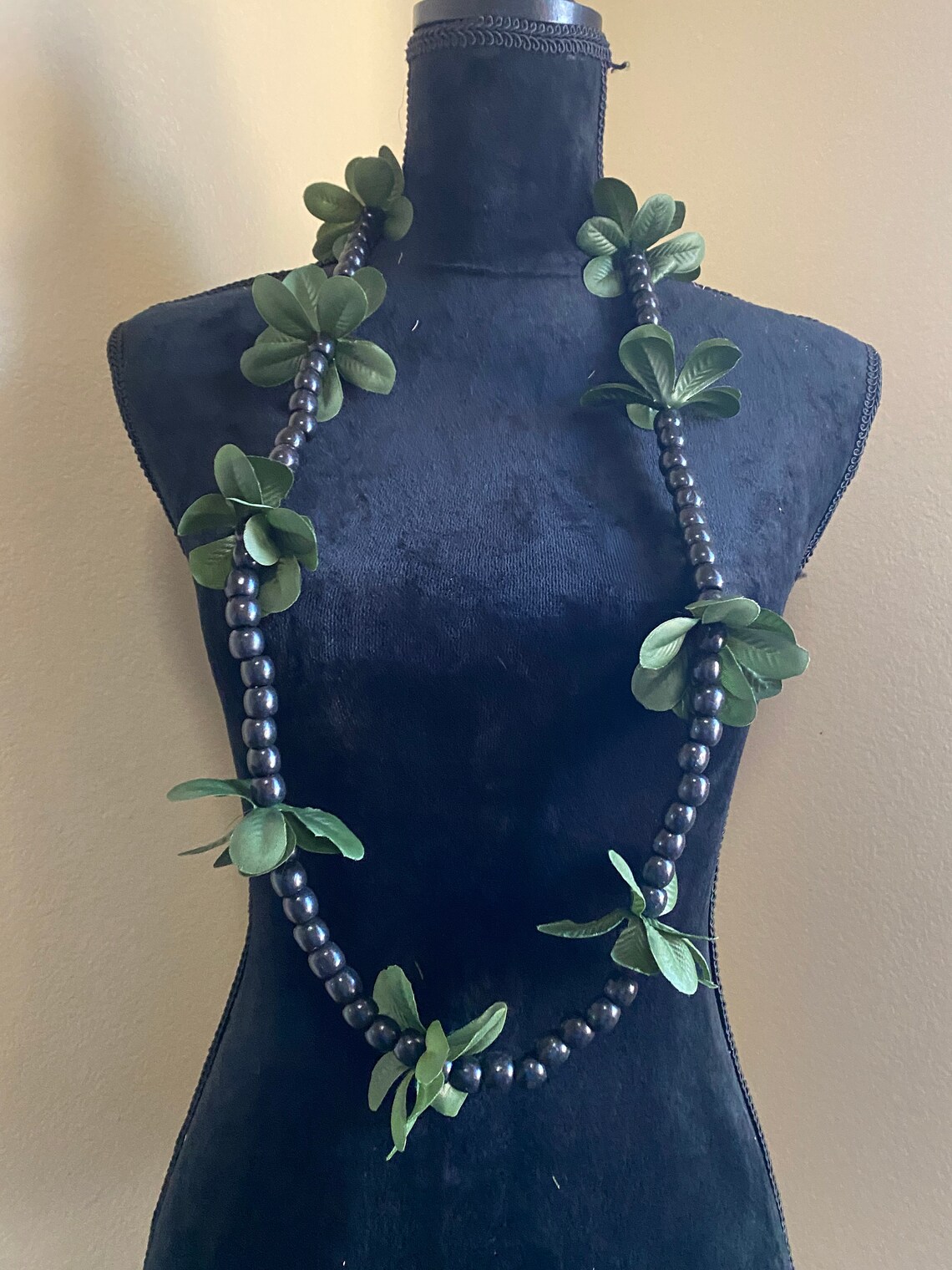 Wood Bead Leaf Lei - Etsy
