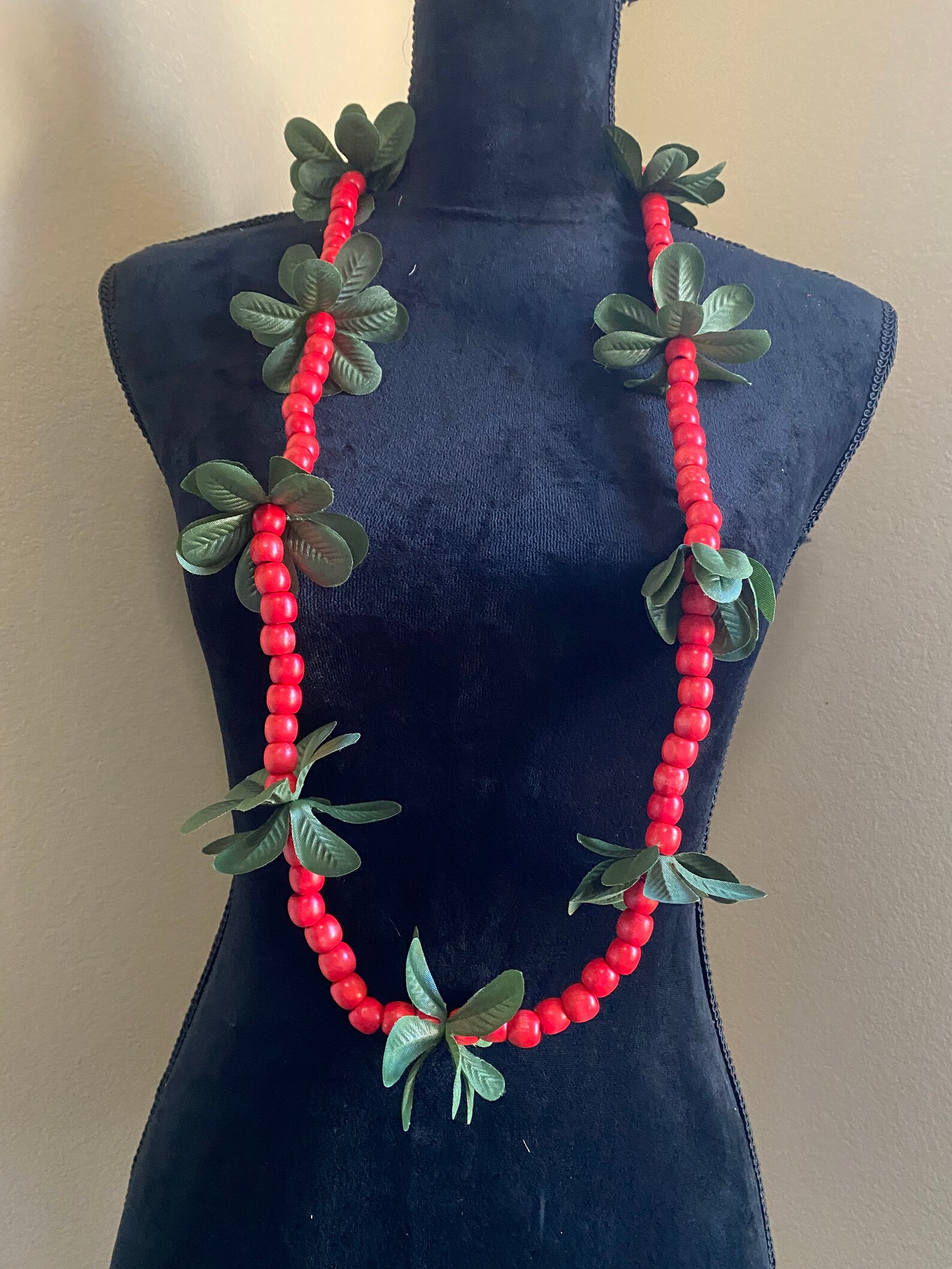 Wood Bead Leaf Lei - Etsy
