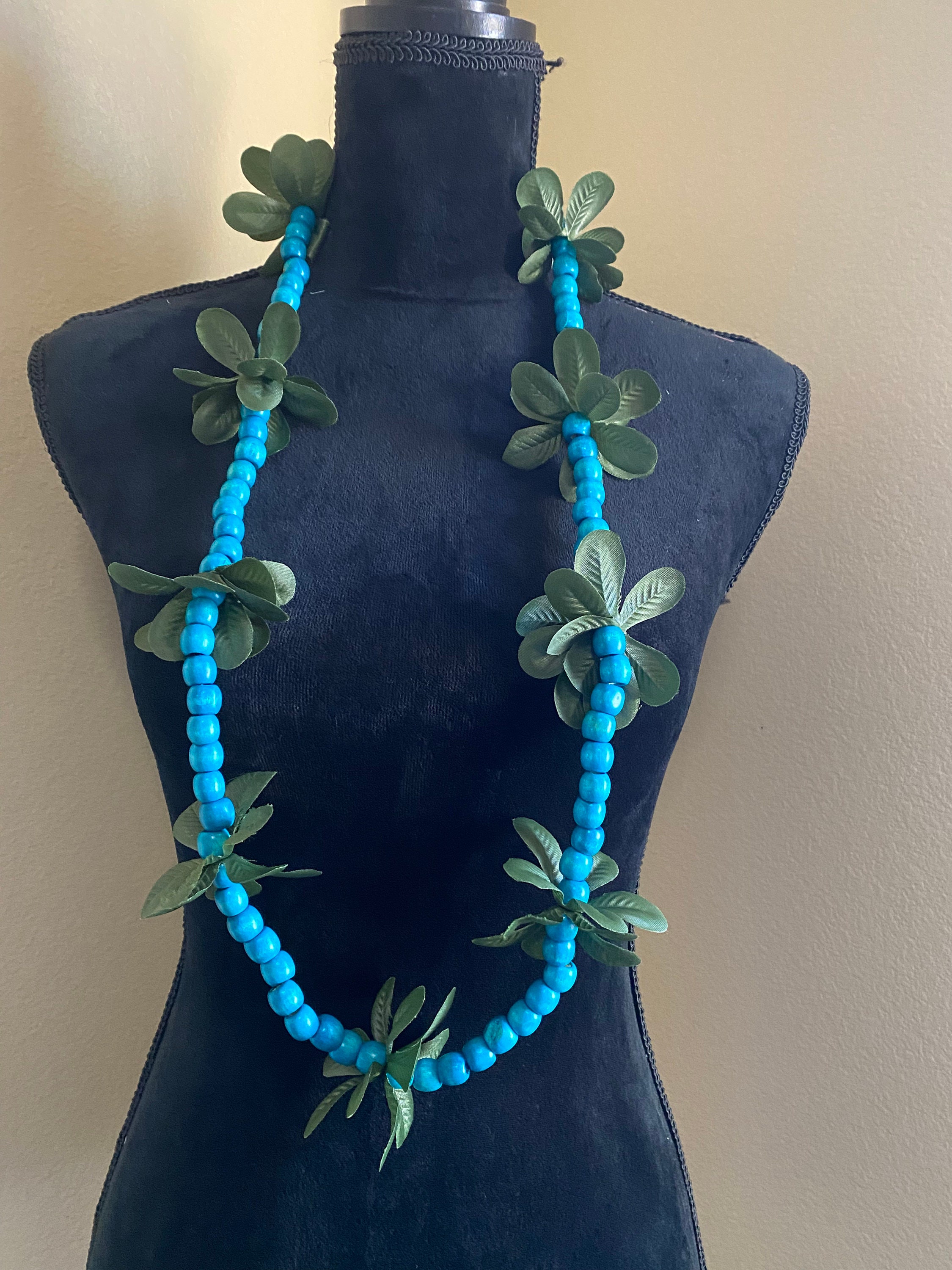 Wood Bead Leaf Lei - Etsy