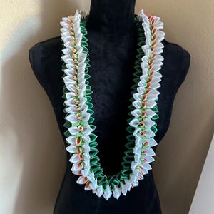 Flat Lei Water Lily White - Etsy