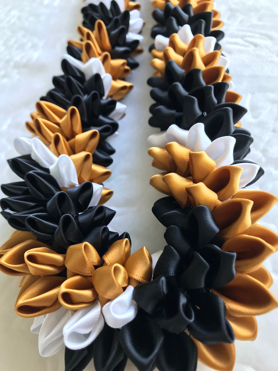 3 Colors Custom Spiral Lei School Color - Etsy