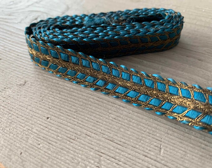 By the 1/2 Yard Antique Vintage Metallic and Floss Trim Please Read All ...