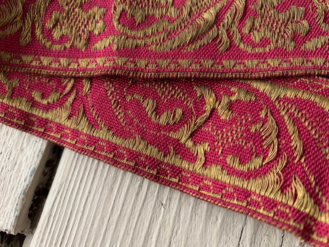 25 Inches Antique French Floss and Metallic Embroidered Trim Ribbon ...