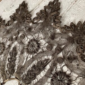 25 Inches Diameter French Victorian Antique Metallic Mesh Textile ...