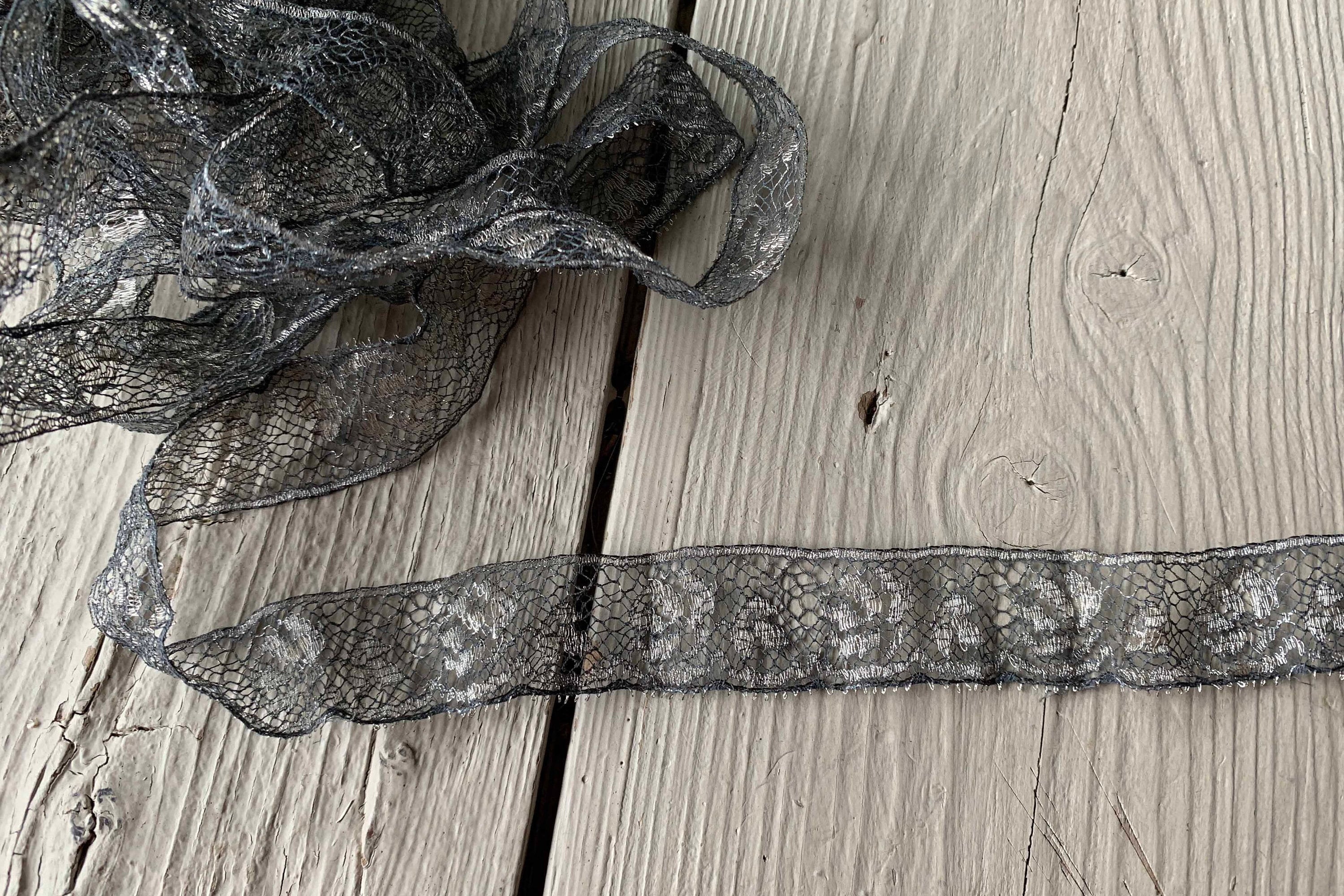 18 Inches Antique French Silver Metallic Thread Lace Trim (ref: A-7320 ...
