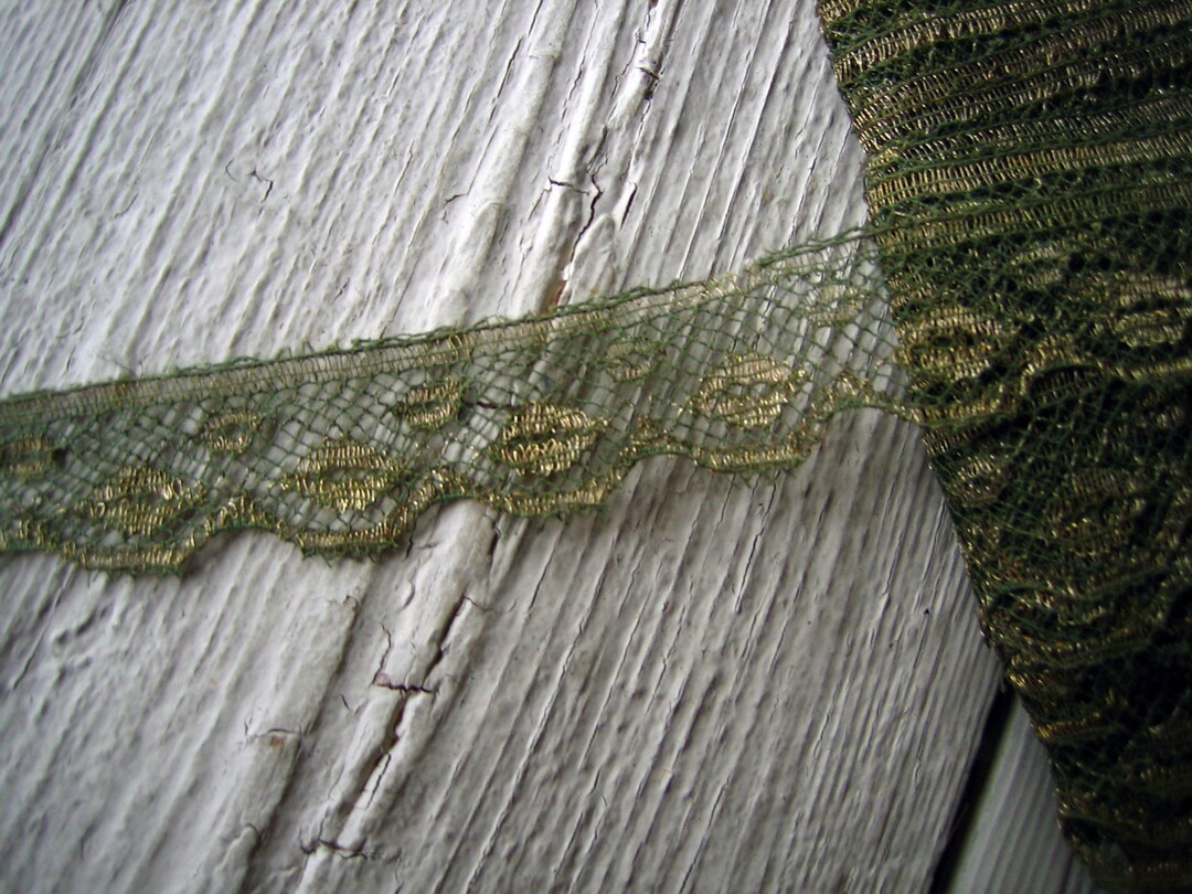 1/2 Yard Antique French Gold Silver Metallic Thread Lace Trim on Green ...