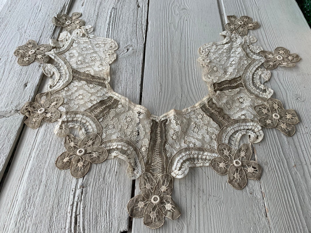 Antique Lace Collar With Metallic Mesh Inserts and Metallic Accented ...