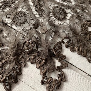 25 Inches Diameter French Victorian Antique Metallic Mesh Textile ...