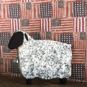 Primitive Sheep , Wooden Sheep , Farmhouse Sheep, Sheep Shelf Sitter ...