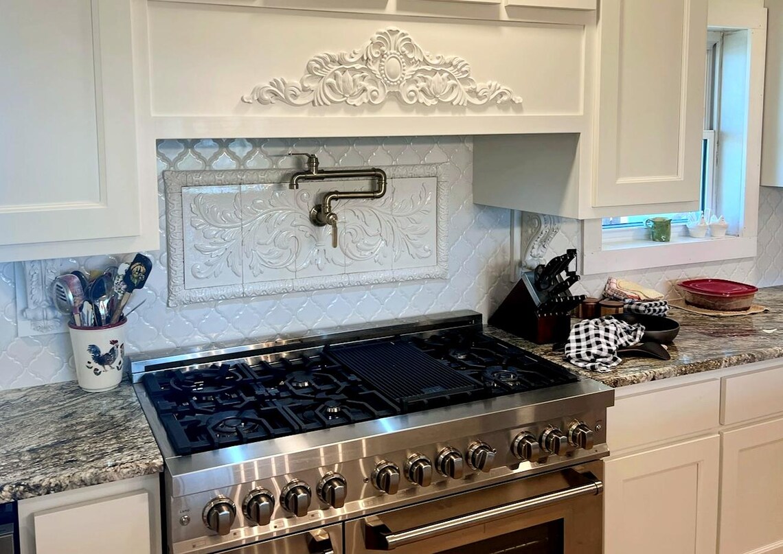 Backsplash 'mural' Ceramic Tile or Decorative Centerpiece, 9.5 X 17.5 ...