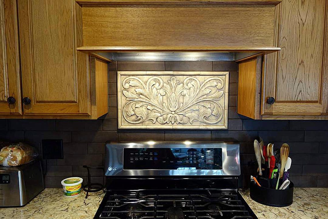Backsplash 'mural' Ceramic Tile or Decorative Centerpiece, 12.75 X 15. ...