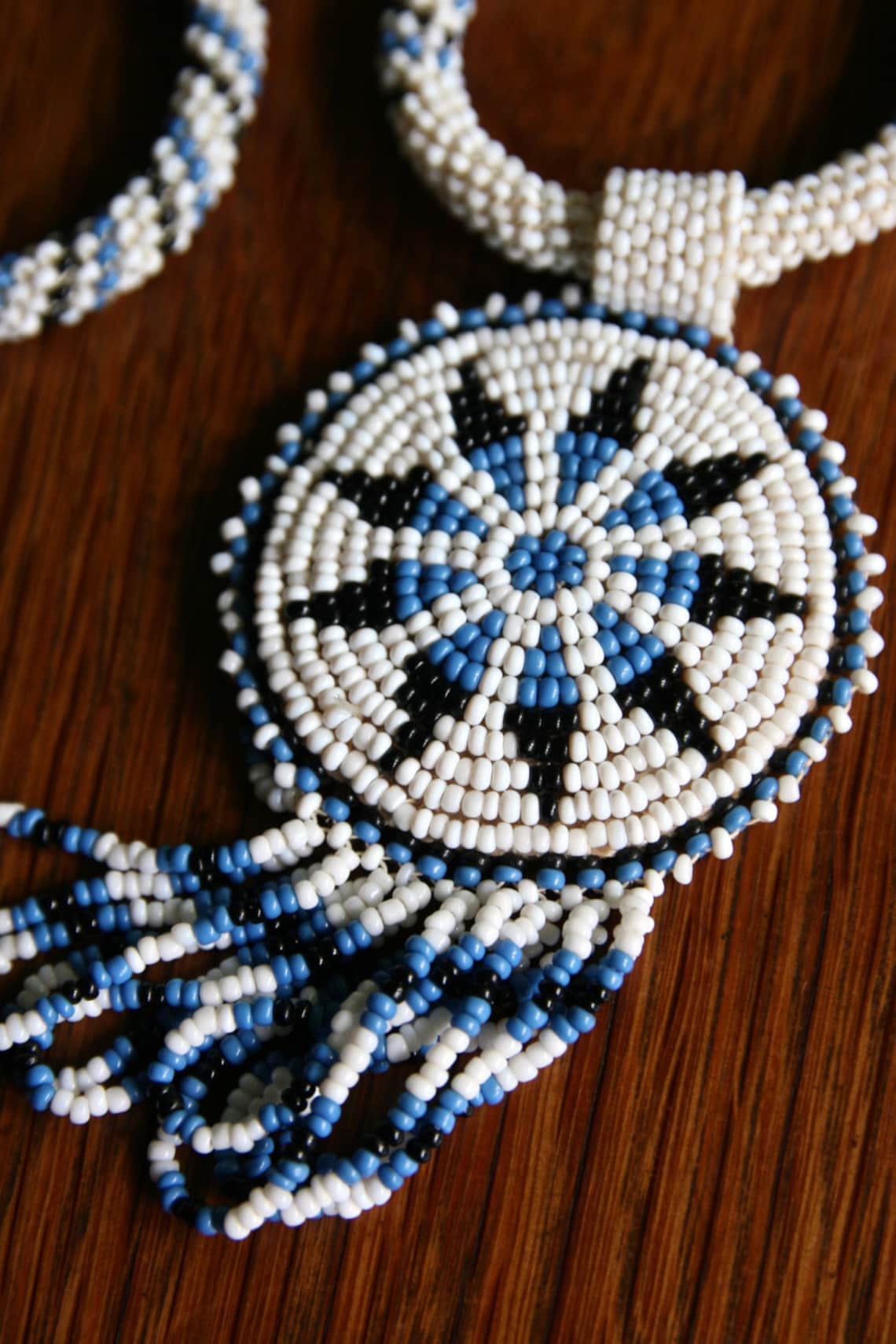 Vintage Native American Handmade Beaded Necklace With a Pendant FREE ...