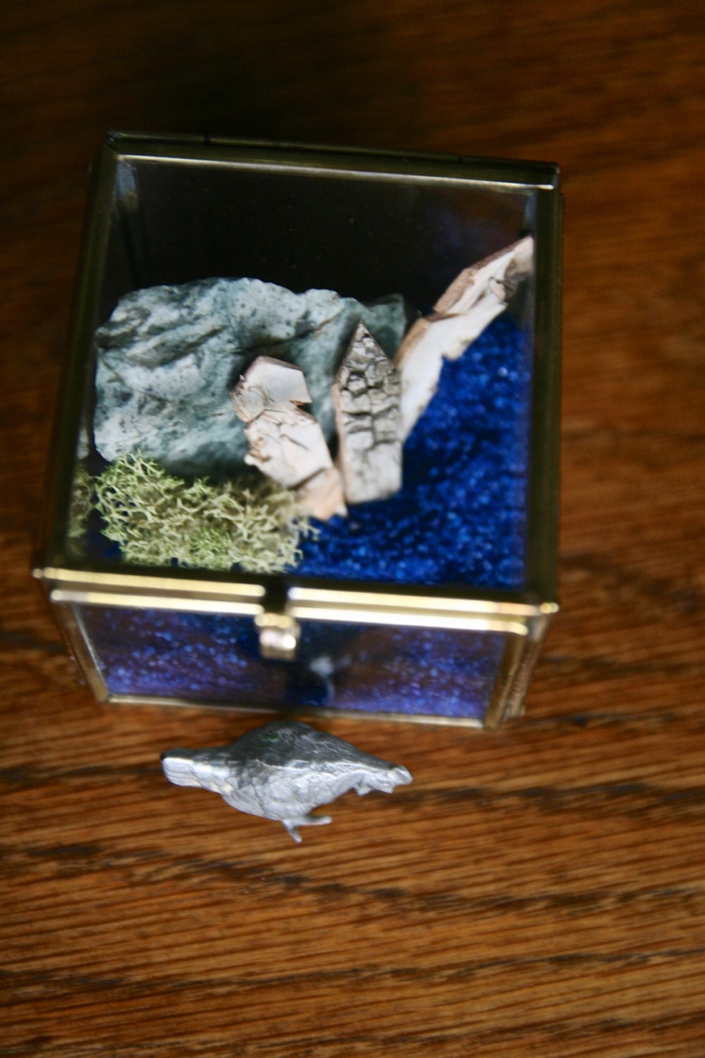 Vintage Brass Glass Diorama- Miniature World With Serpentine Rock - Etsy