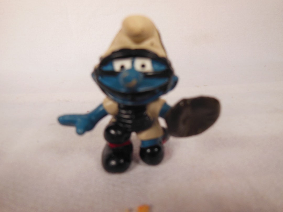 Vintage-1981-schleich- Smurf-is A Catcher- 2" Tall - Etsy