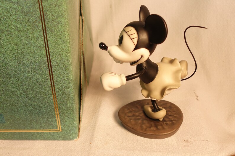 Vintage-walt Disney-minnie Mouse-im A Jazz Baby-classic Collection - Etsy