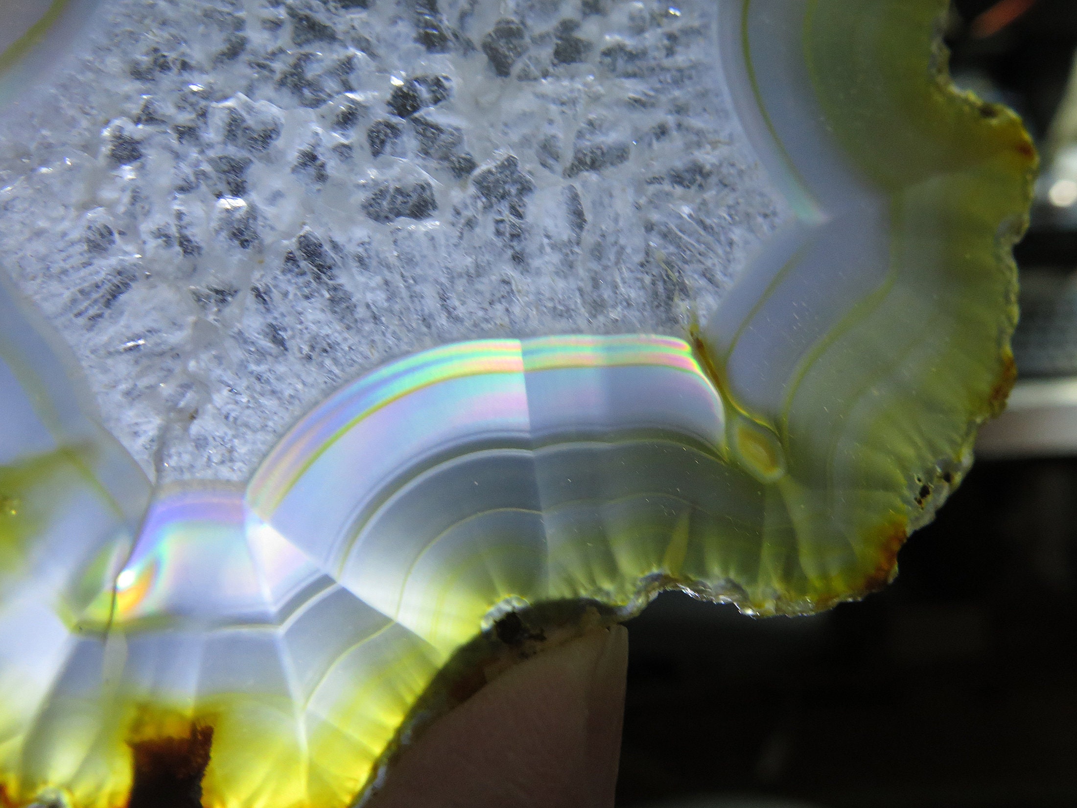 A complete round of Iris Rainbow Agate. A finely-banded agate that ...
