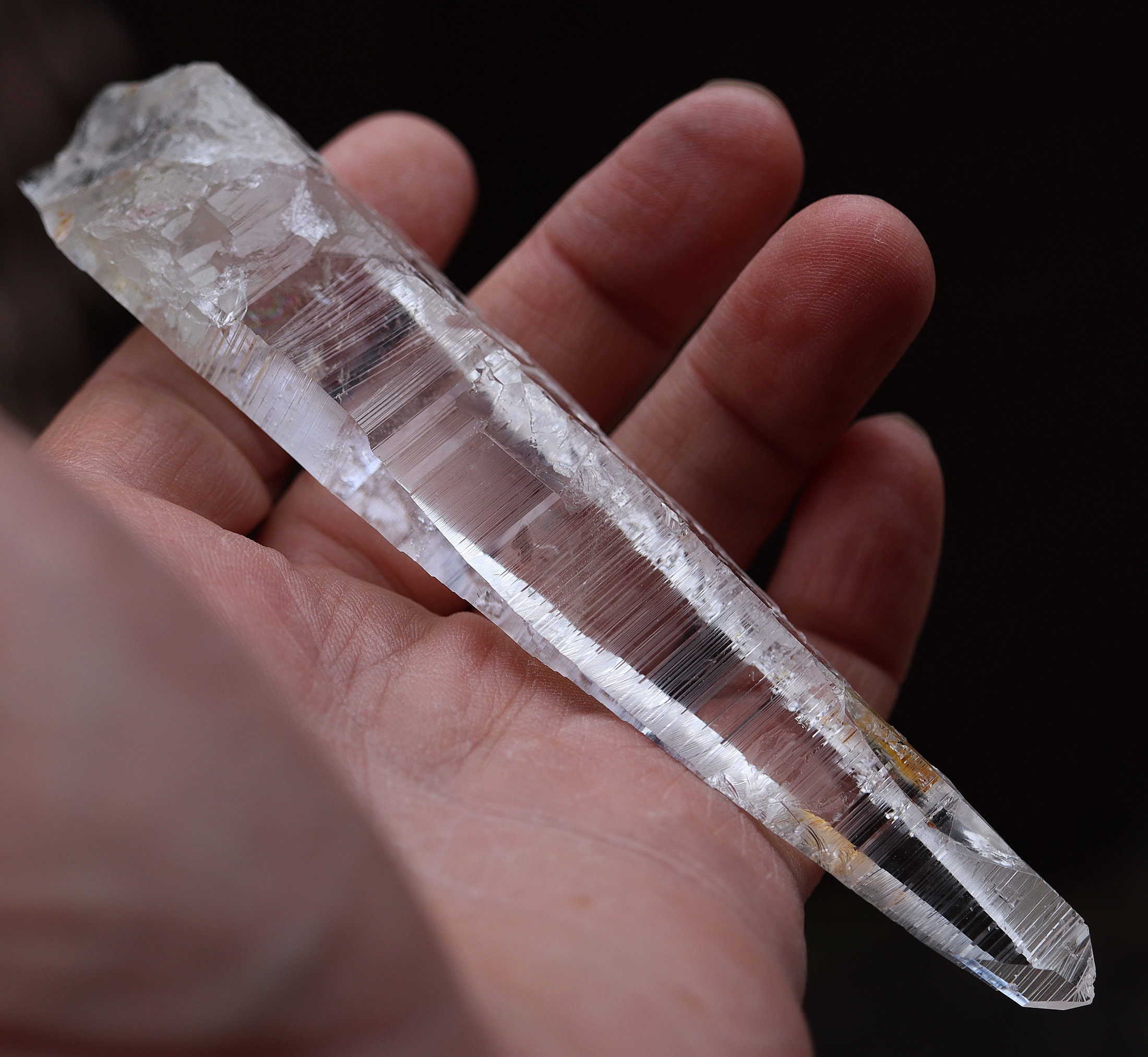 Natural long Colombian Lemurian Quartz Crystal. 99.9 grams at 5 5/8 ...