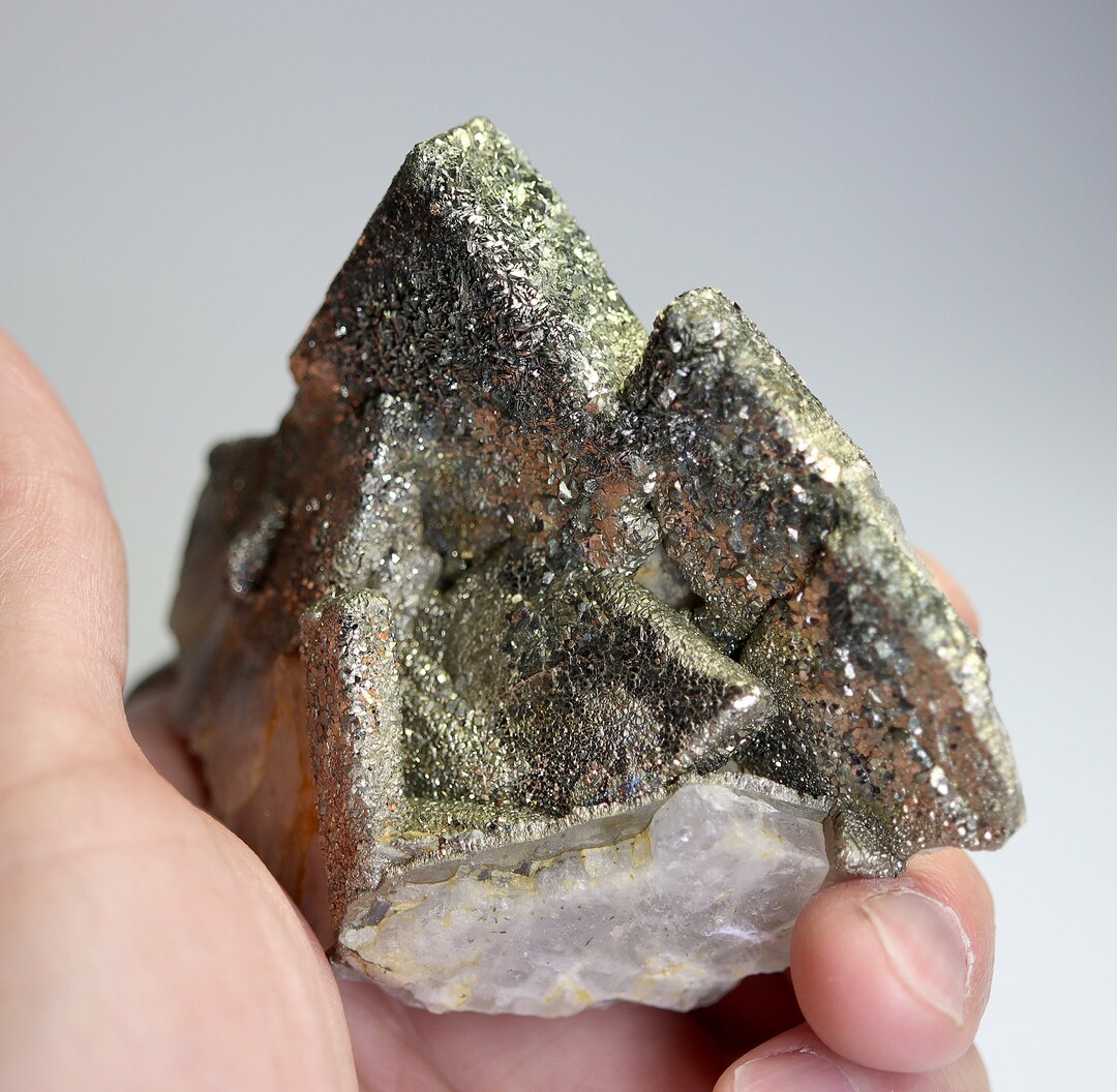 Epitaxial Metallic Pyrite Covering Barite Blades. Small Find 2002 ...