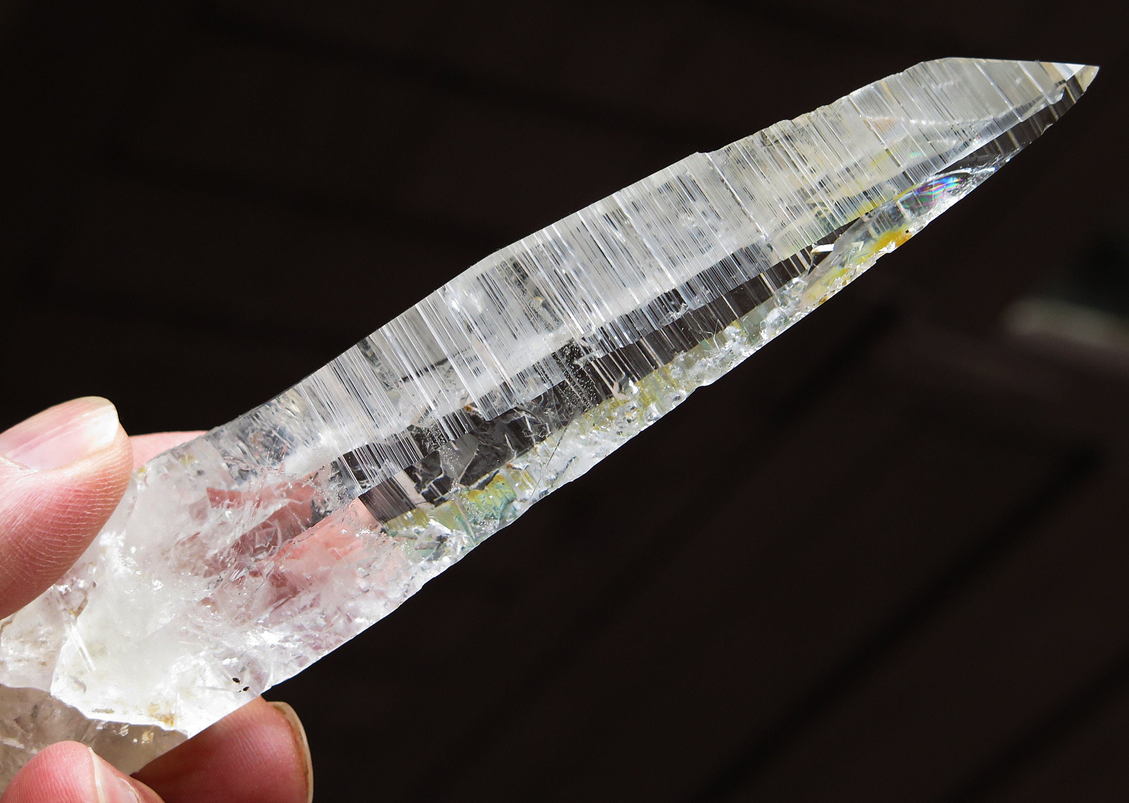 Natural long Colombian Lemurian Quartz Crystal. 99.9 grams at 5 5/8 ...