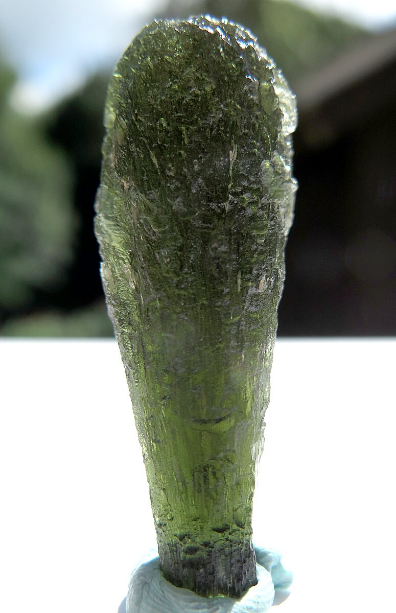 11.1 Gram perfect tear drop Moldavite. A perfect natural drop, the real ...