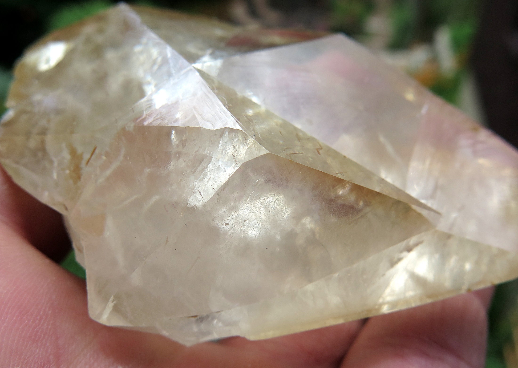 Highly lustrous translucent complete Calcite crystal from the Gem ...