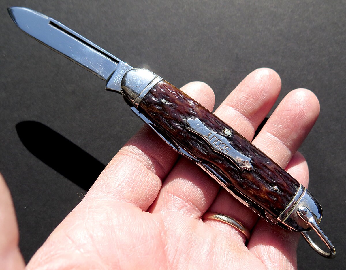 Beautiful Old Challenge Cutlery company Scout Knife in amazing ...