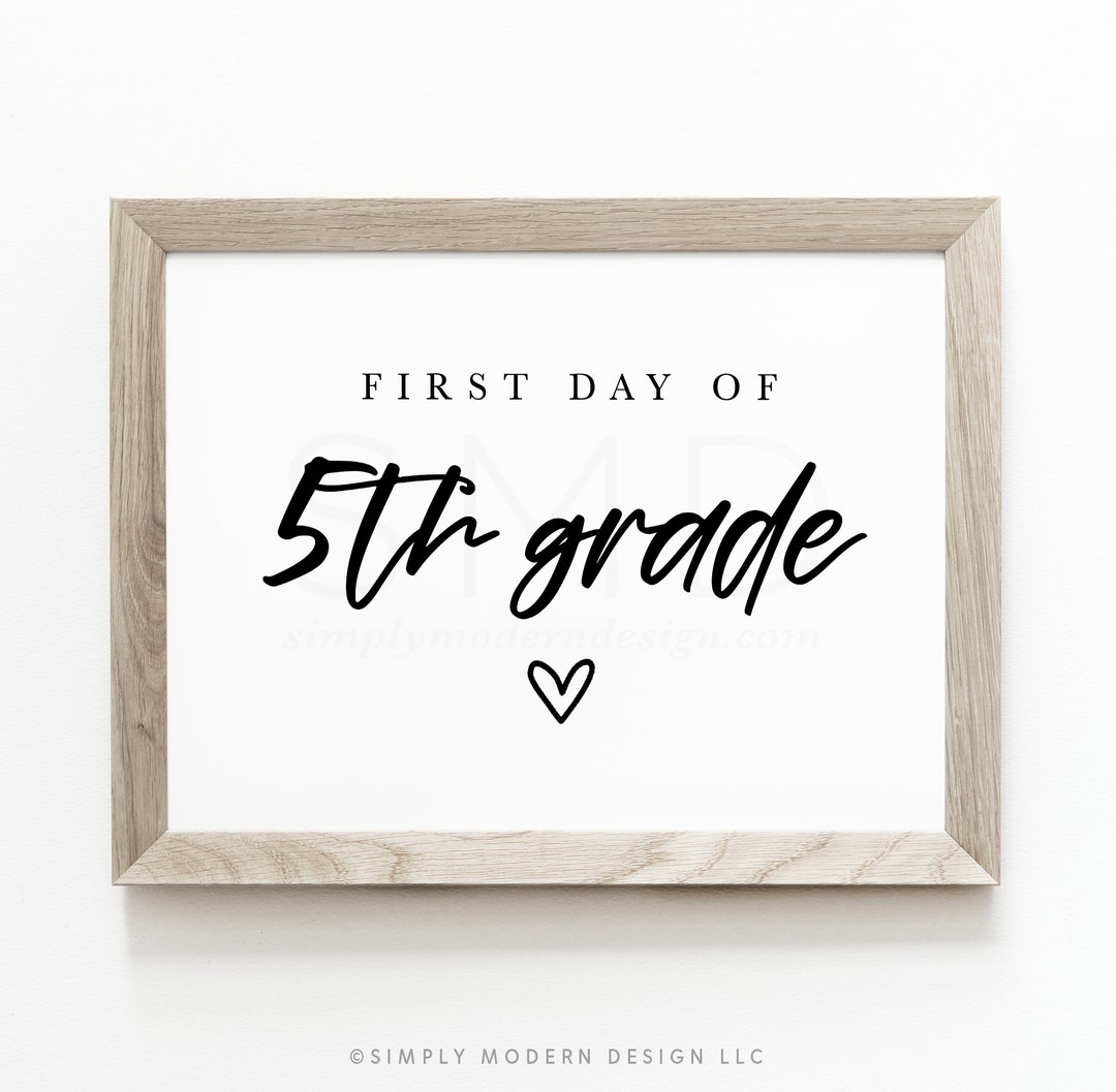 Girl's First Day of 5th Grade Sign, First Day of School, Printable ...