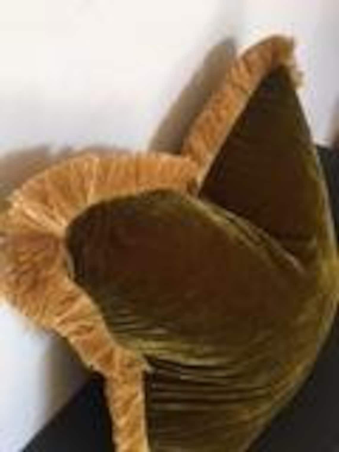 Chartreuse silk velvet pillow // green silk velvet cushion | Etsy