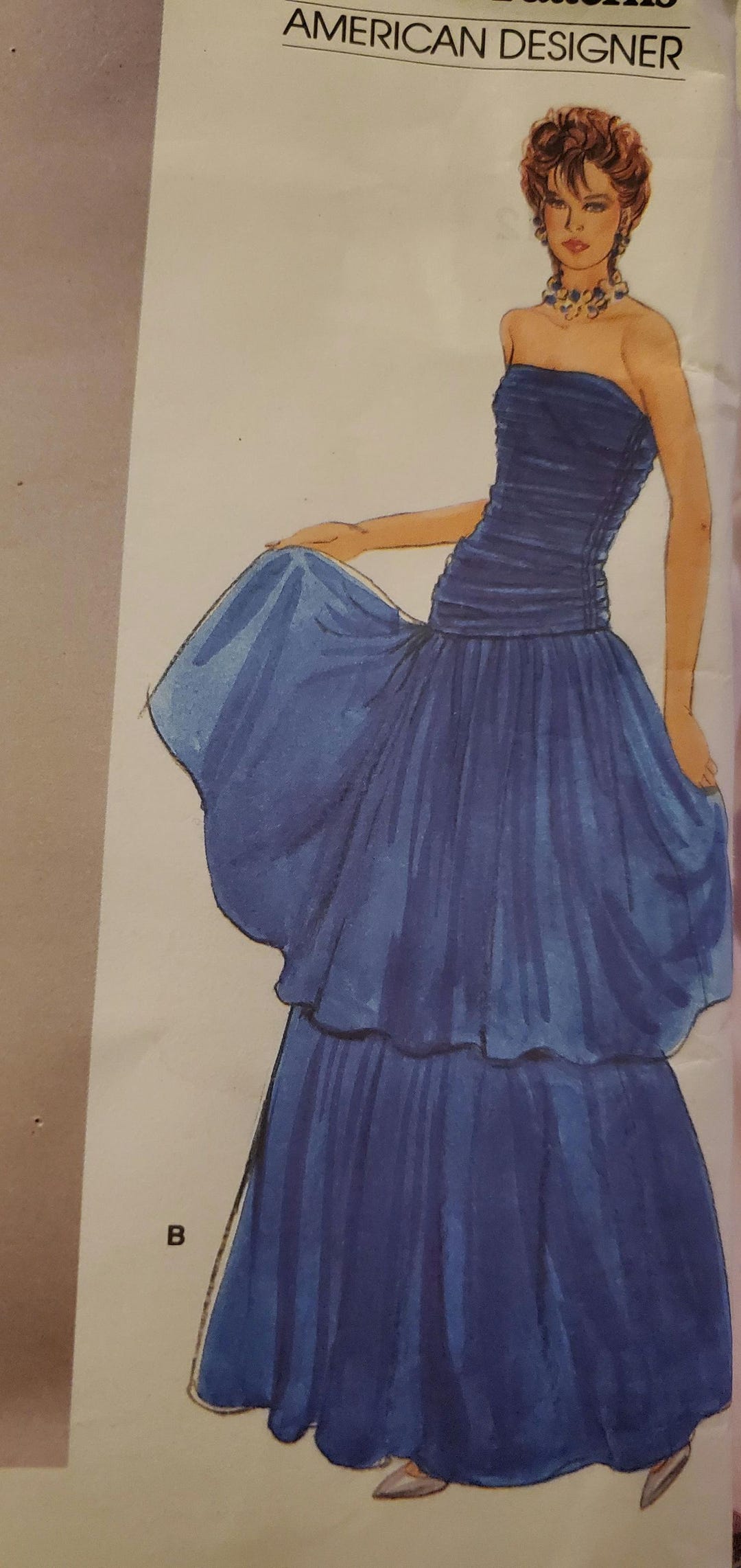 VERY RARE Uncut and FF Pattern Pieces Vogue 1623 Sewing Pattern Kasper ...