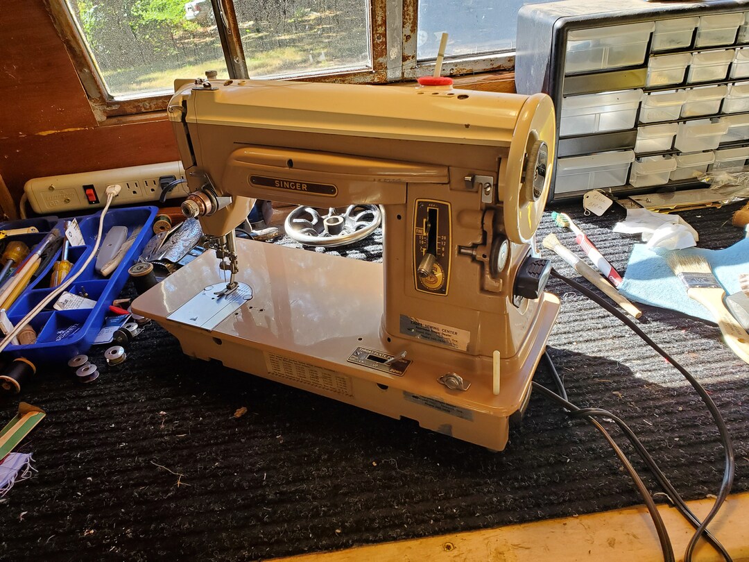 Refurbished by Stagecoach Road, Singer 404 Vintage Sewing Machine, With ...