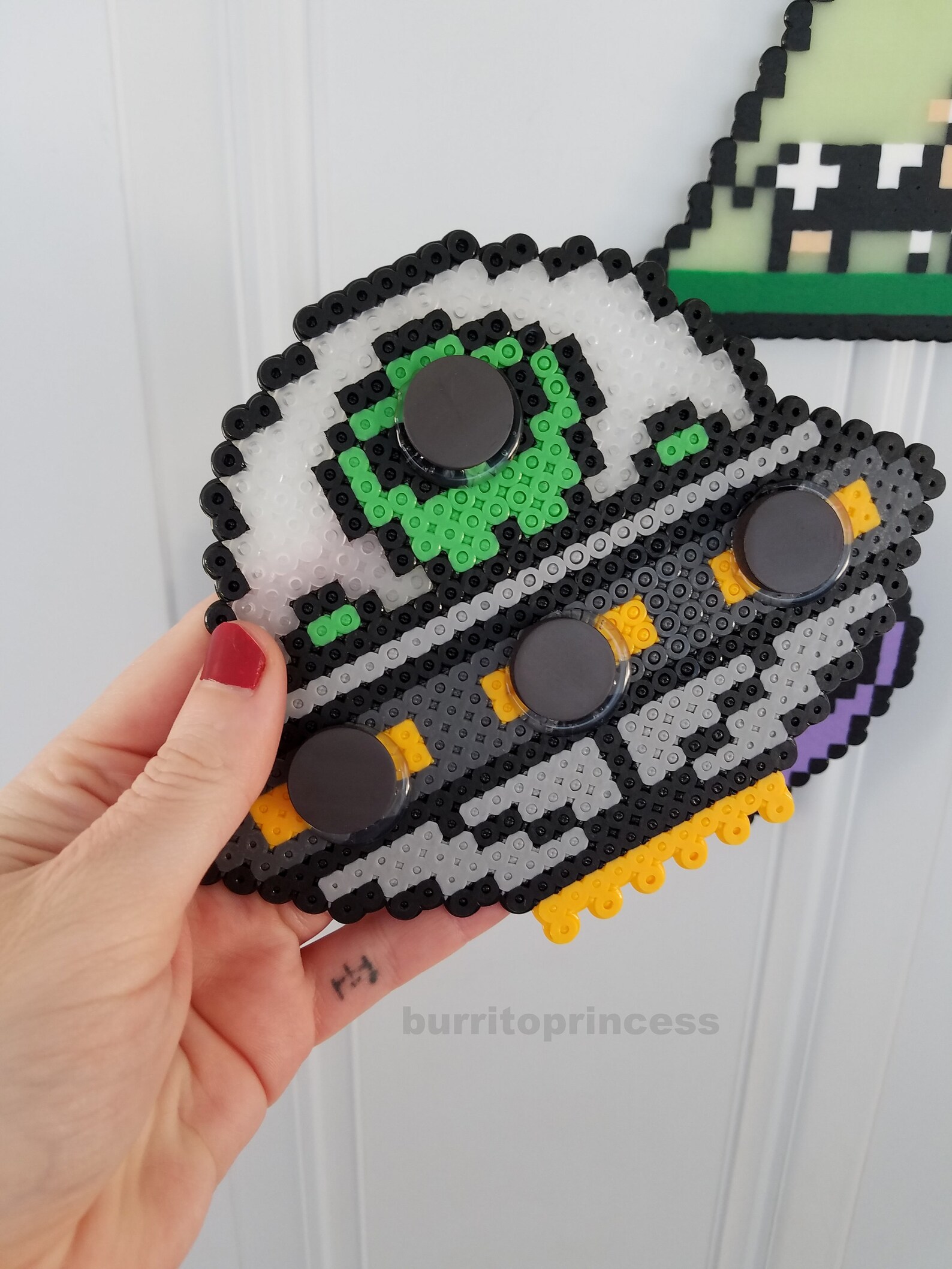 Alien Magnets - Alien Refrigerator Magnets - Alien Locker Magnet ...