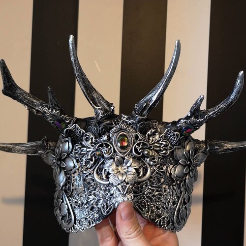 Small Horned Crown Mask - Etsy