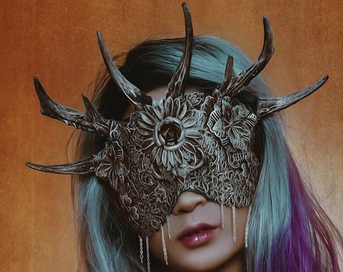 Small Horned Crown Mask - Etsy