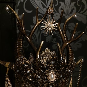 Soothsayer Headdress Mask With Chains and Pearls - Etsy