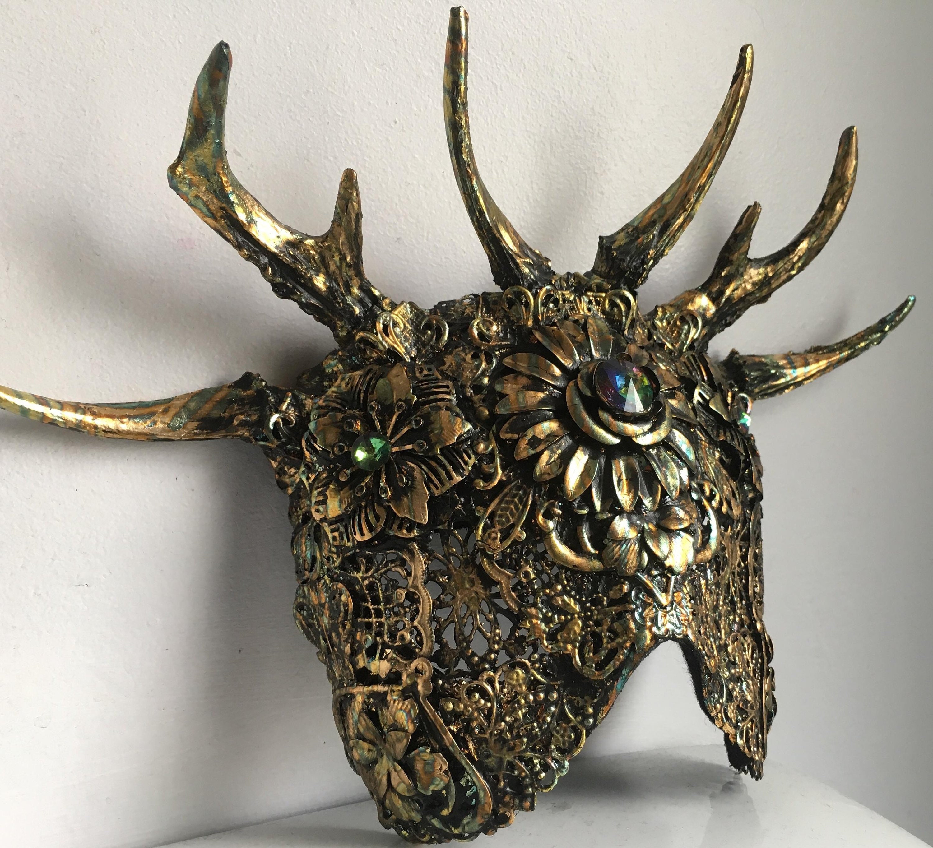 One Of A Kind - Variegated Horned Crown Blind Mask