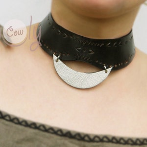 Leather Necklace With Silver Leather Crescent Moon Moon - Etsy